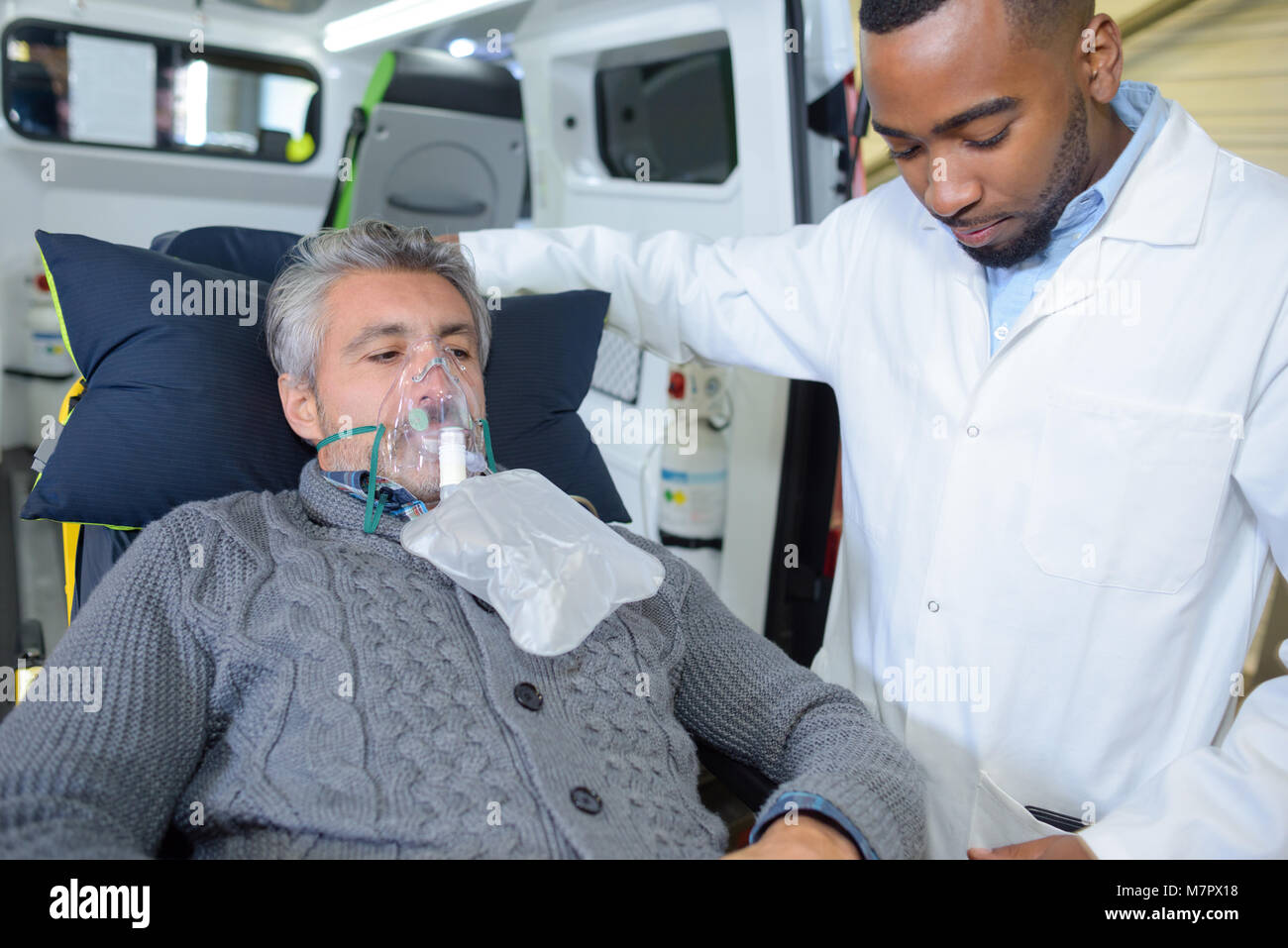 Emergency endotracheal intubation hi-res stock photography and images ...