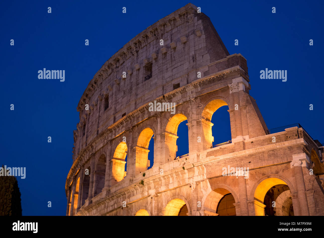 Colosseum city hi-res stock photography and images - Alamy