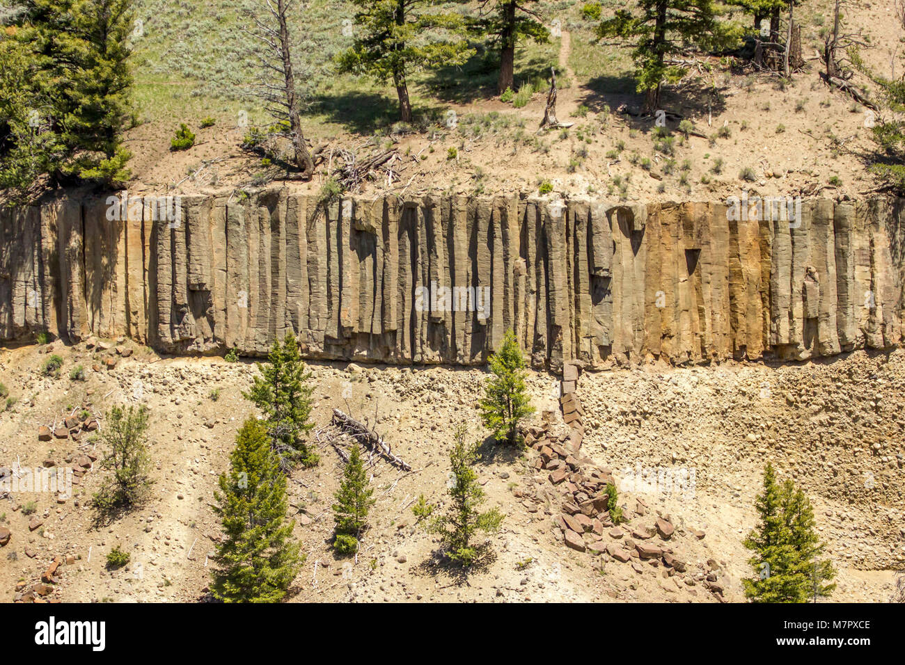 Columnar basalt Columnar basalt north of Tower Fall along the ...
