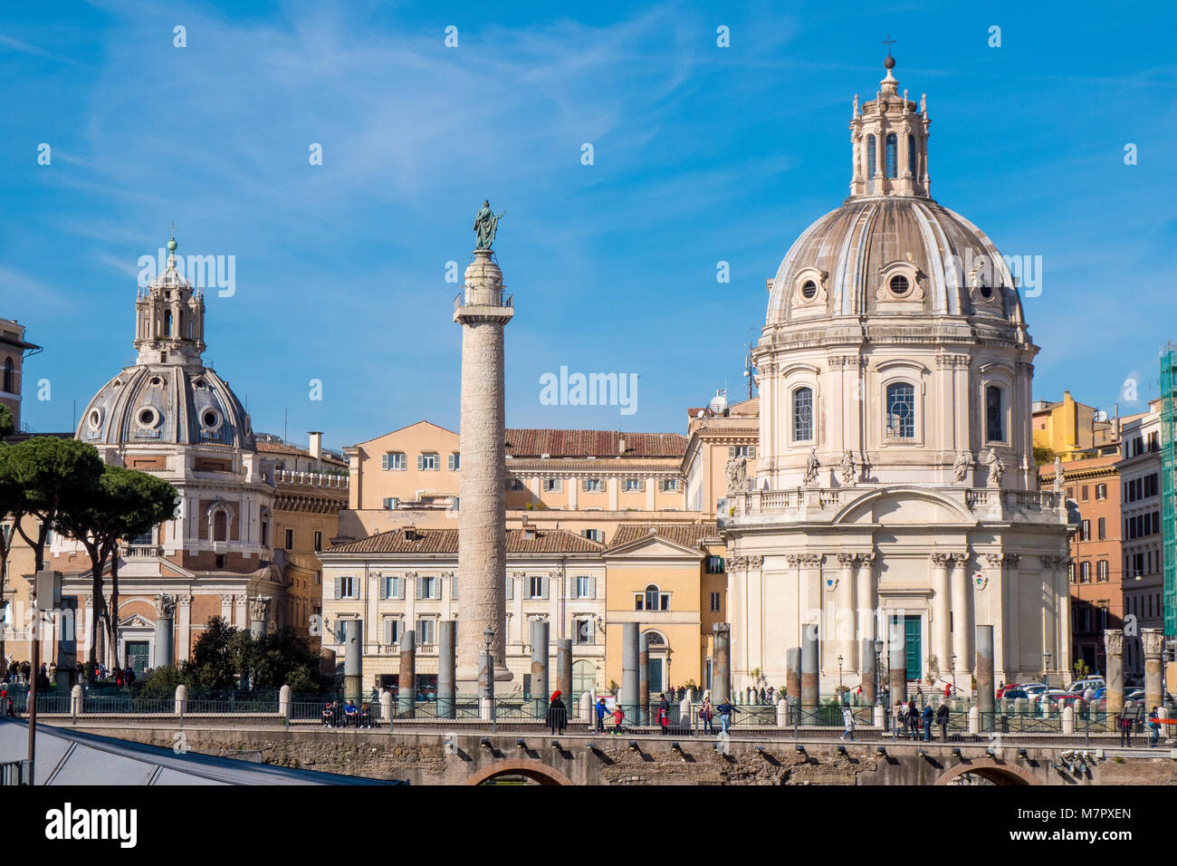 Trajan column rome italy roman history italian hi-res stock photography ...