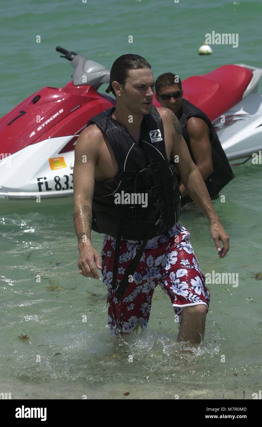 Brittany spears 2005 hi-res stock photography and images - Alamy
