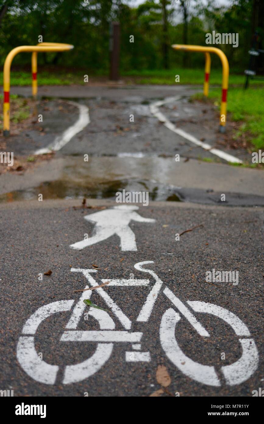 Bicycle and pedestrian entry to a footpath hi-res stock photography and ...
