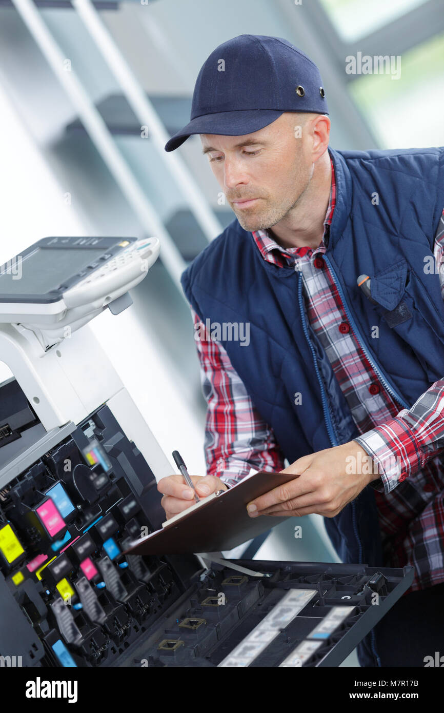 Printer driver hi-res stock photography and images - Alamy