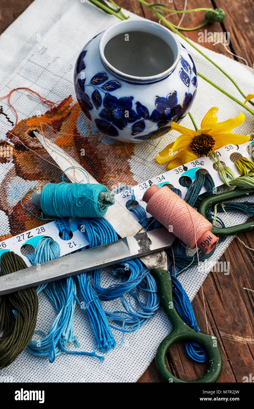 Tools and accessories for sewing and needlework Stock Photo - Alamy