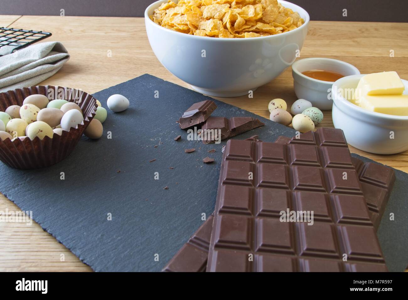 Mini chocolate bars hi-res stock photography and images - Alamy