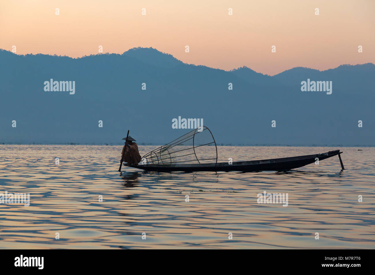 Intha leg rowing fisherman at Inle Lake, Myanmar (Burma), Asia in ...
