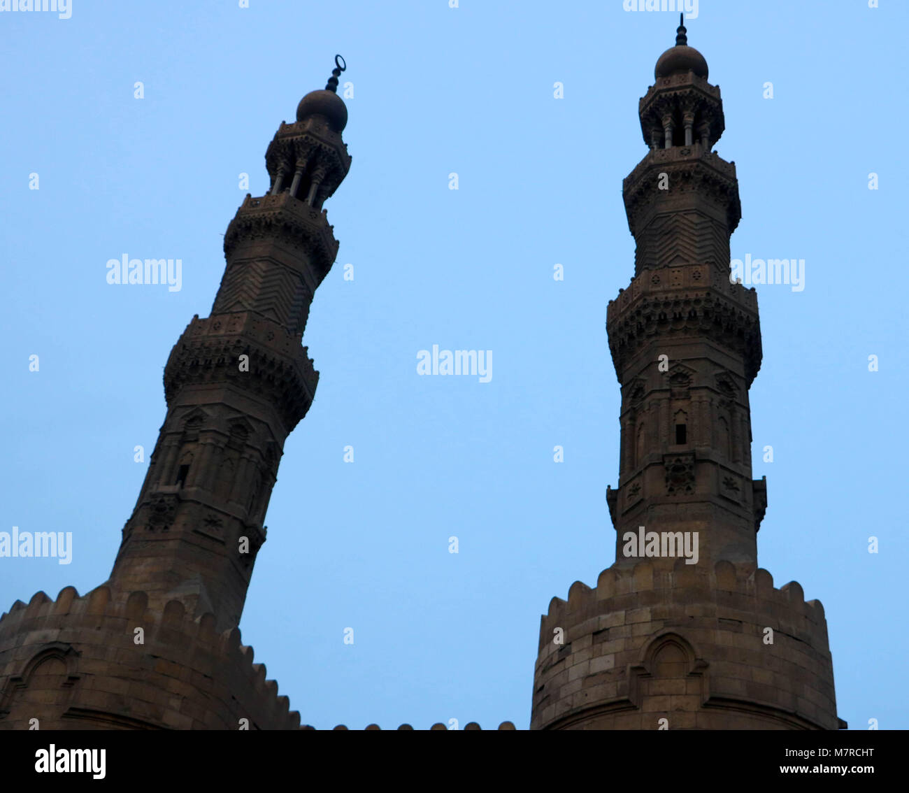 India temple church mosque hi-res stock photography and images - Alamy