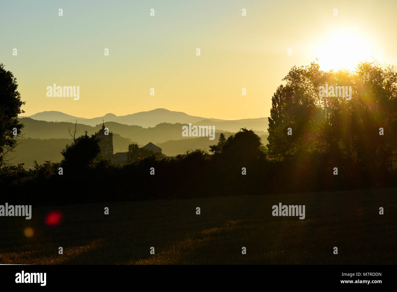 Morning sunlight over mountains hi-res stock photography and images - Alamy
