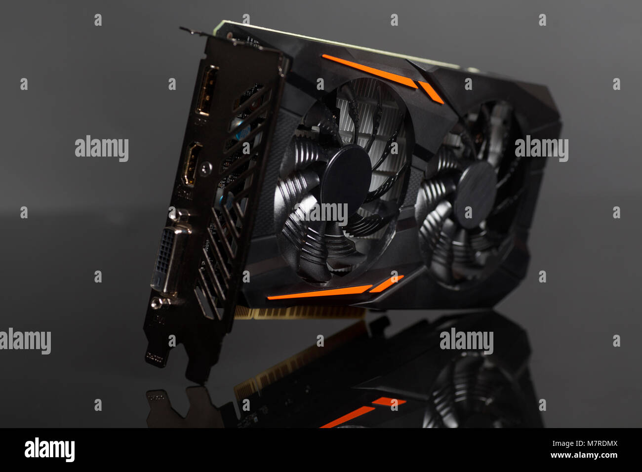 Video end card hi-res stock photography and images - Alamy