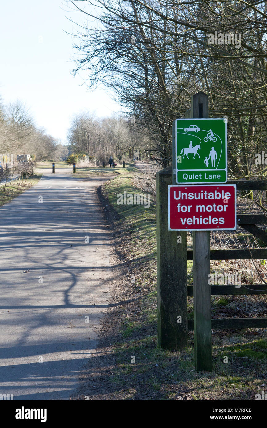Quiet lane sign hi-res stock photography and images - Alamy