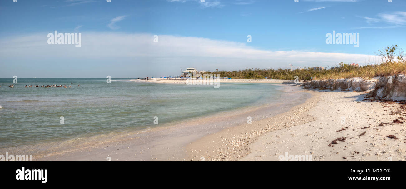 White sand beach and aqua blue water of Clam Pass in Naples, Florida in ...
