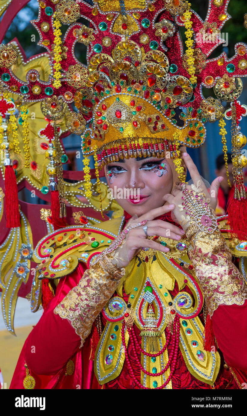 Participant in the Chingay parade in Singapore Stock Photo - Alamy