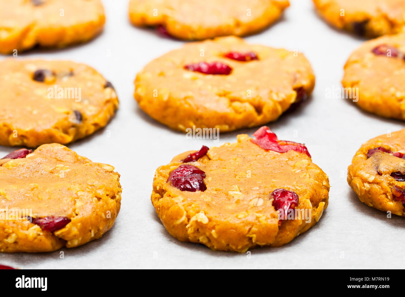 Burned cookies hi-res stock photography and images - Alamy
