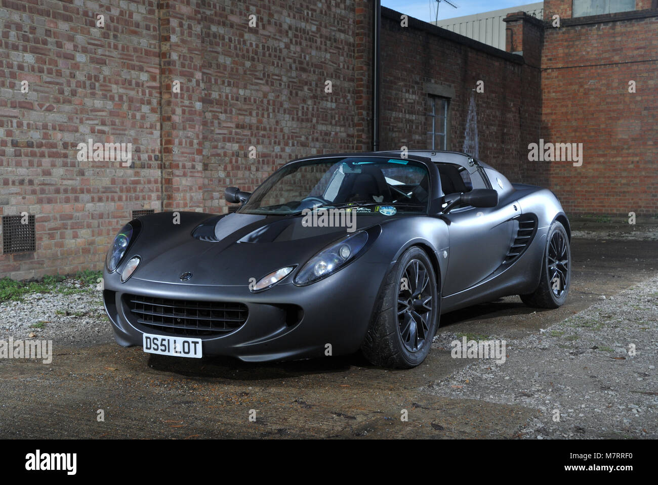 Black lotus elise hi-res stock photography and images - Alamy