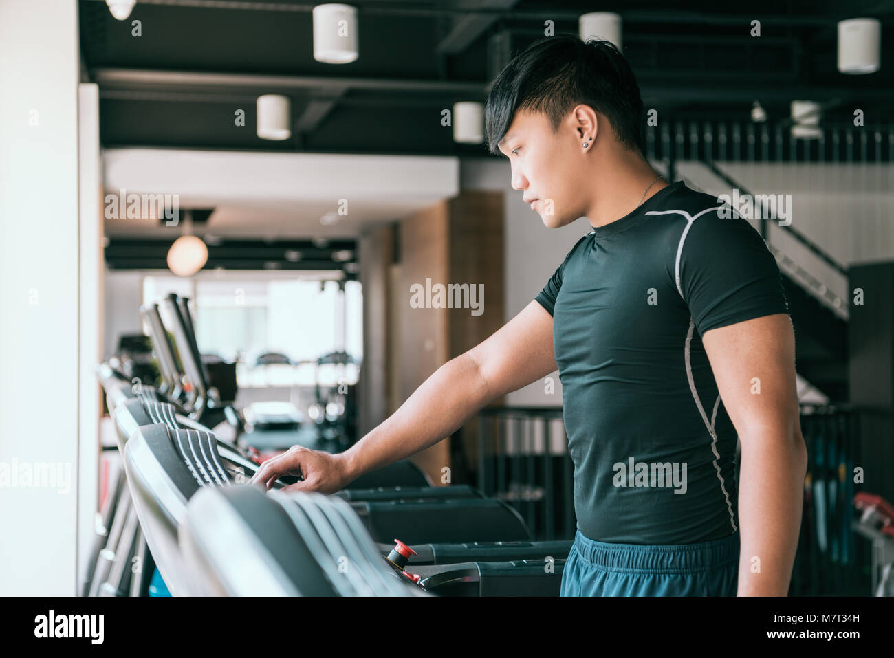 Setting up exercises hi-res stock photography and images - Alamy