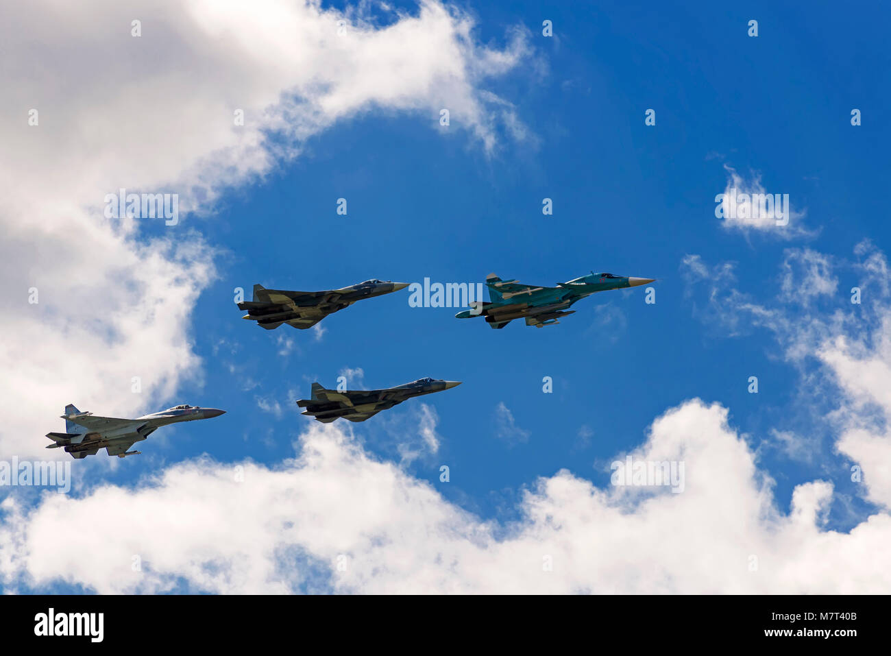 Russian military aircraft hi-res stock photography and images - Alamy