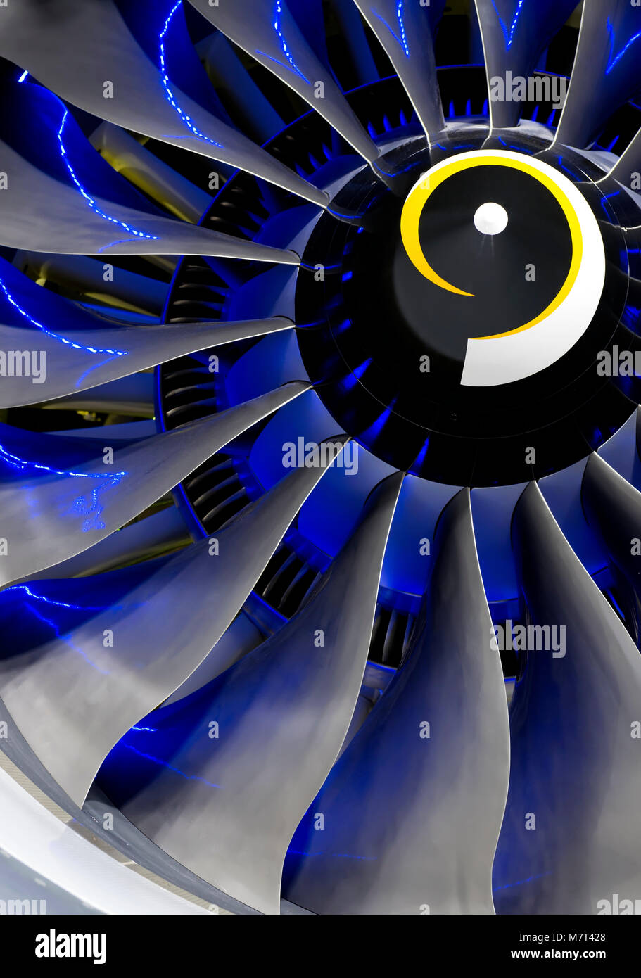 Alloy turbine aircraft engine hi-res stock photography and images - Alamy