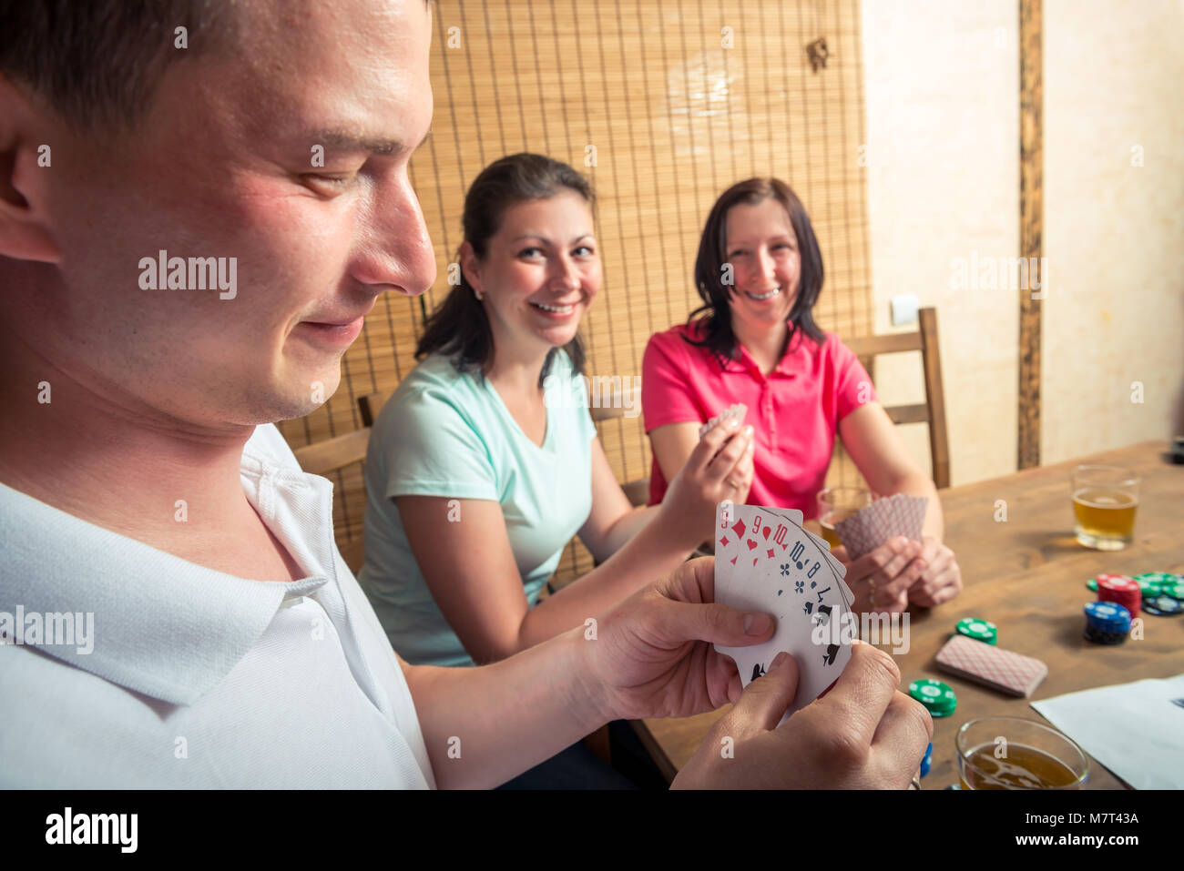 Two card playing men hi-res stock photography and images - Alamy
