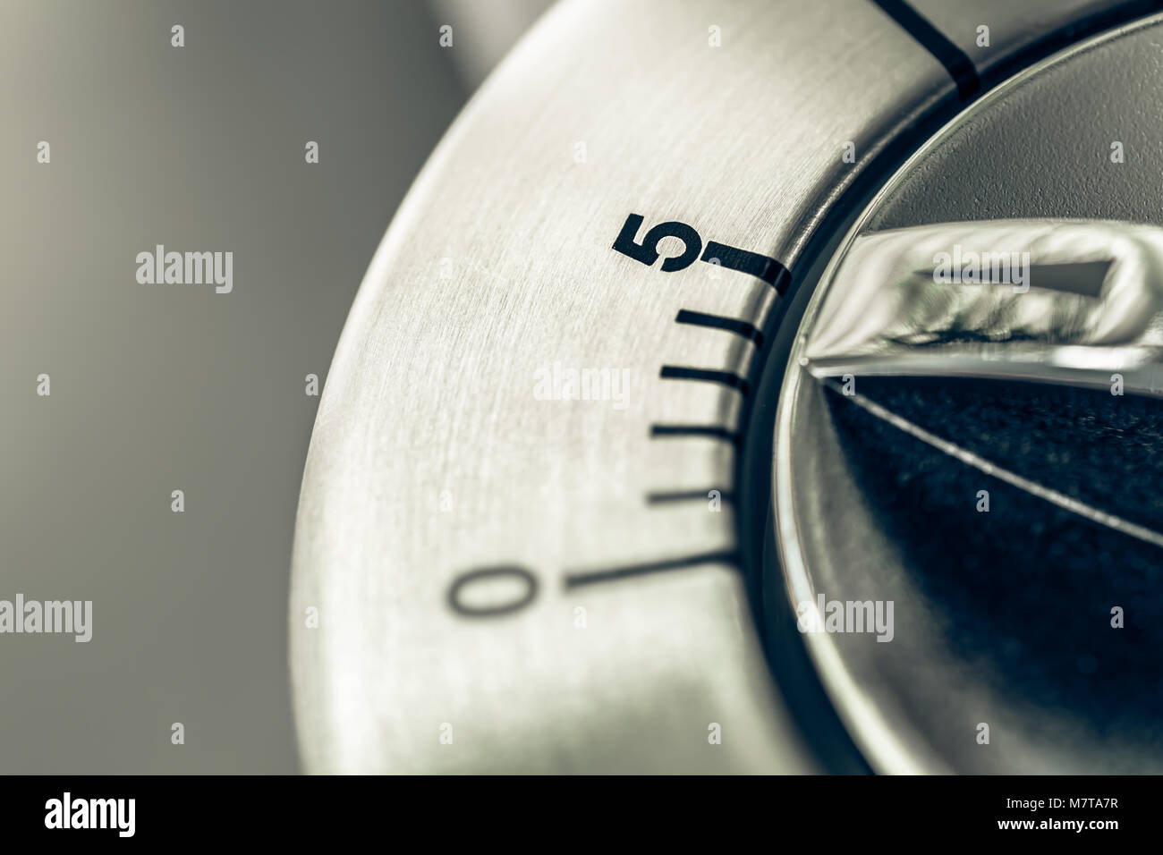 5 Minutes - Macro Of An Analog Chrome Kitchen Timer On Wooden Table ...