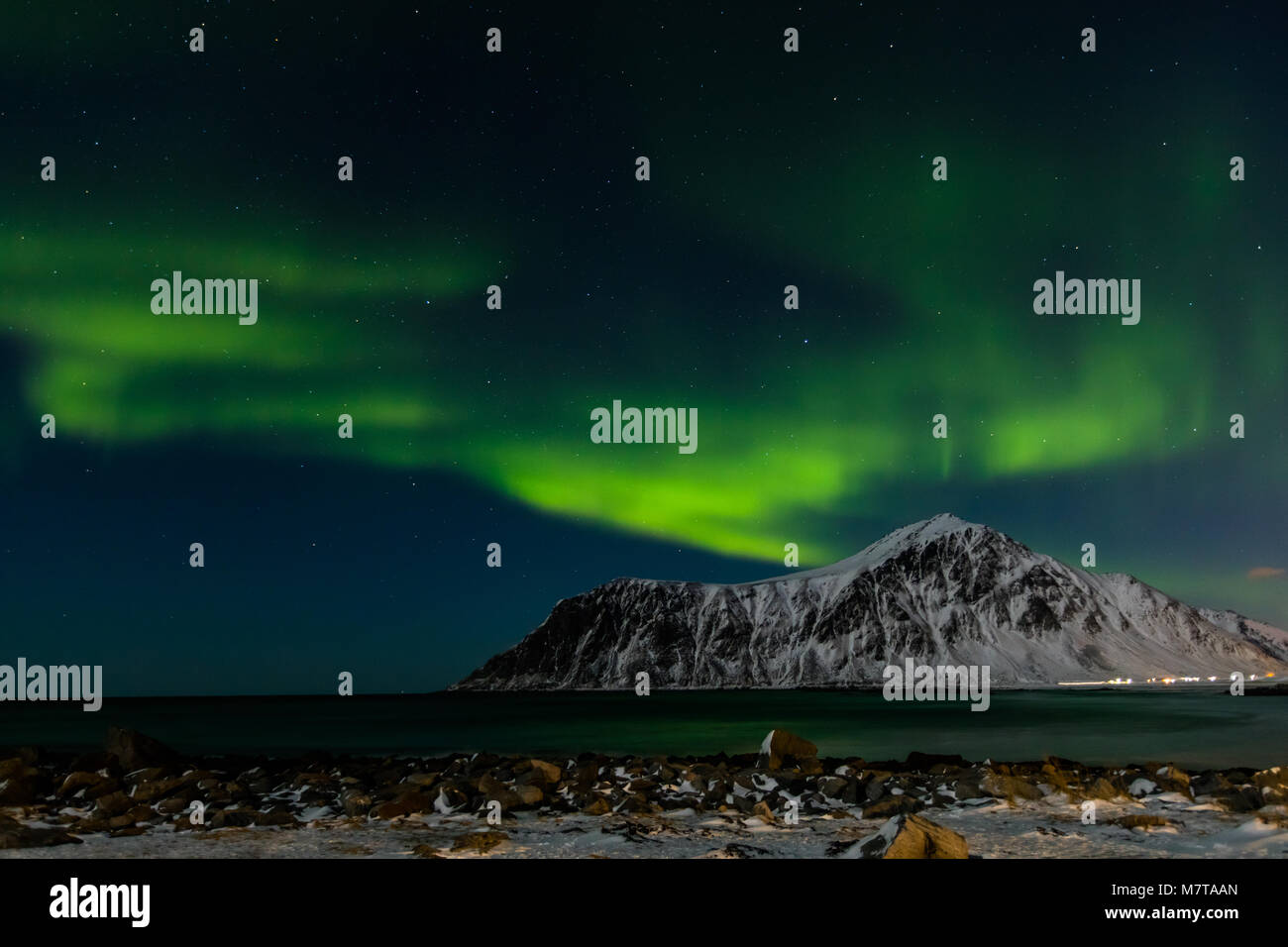 Flakstad strand hi-res stock photography and images - Alamy
