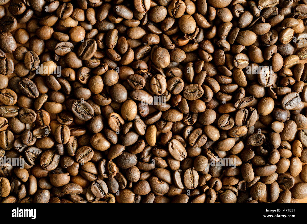 Coffee beans background Stock Photo - Alamy