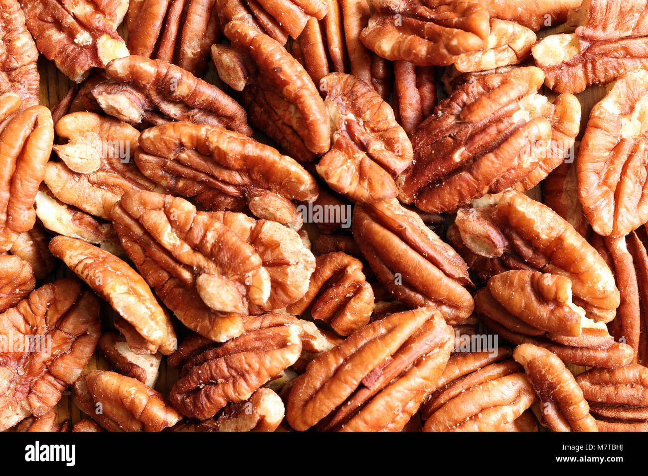 Pecan halves hi-res stock photography and images - Alamy