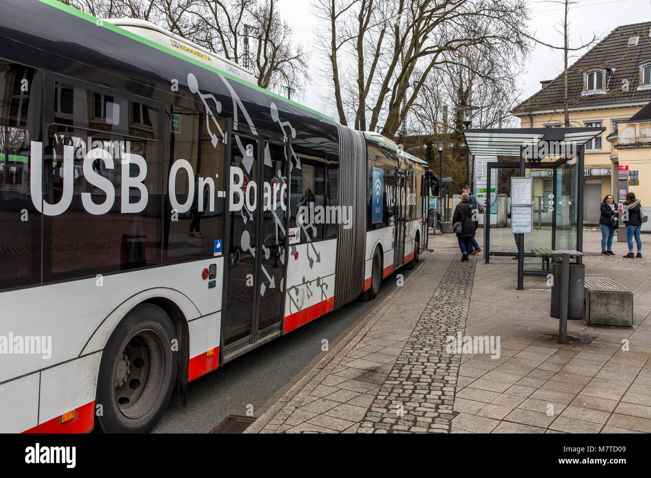 Local bus of the BOGESTRA, Bochum-Gelsenkirchen trams AG, in front of the main station of Herne ...