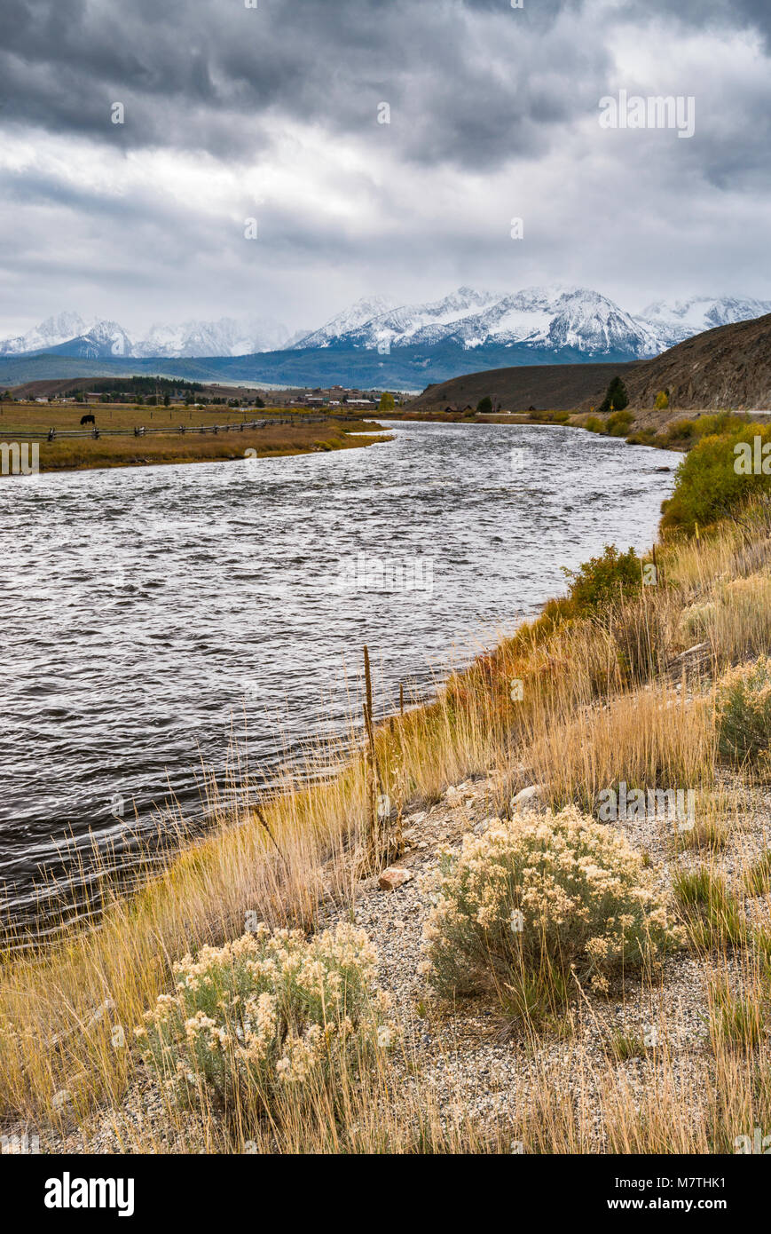 Sawtooth Mountains, Salmon River, from Salmon River Scenic Byway ...
