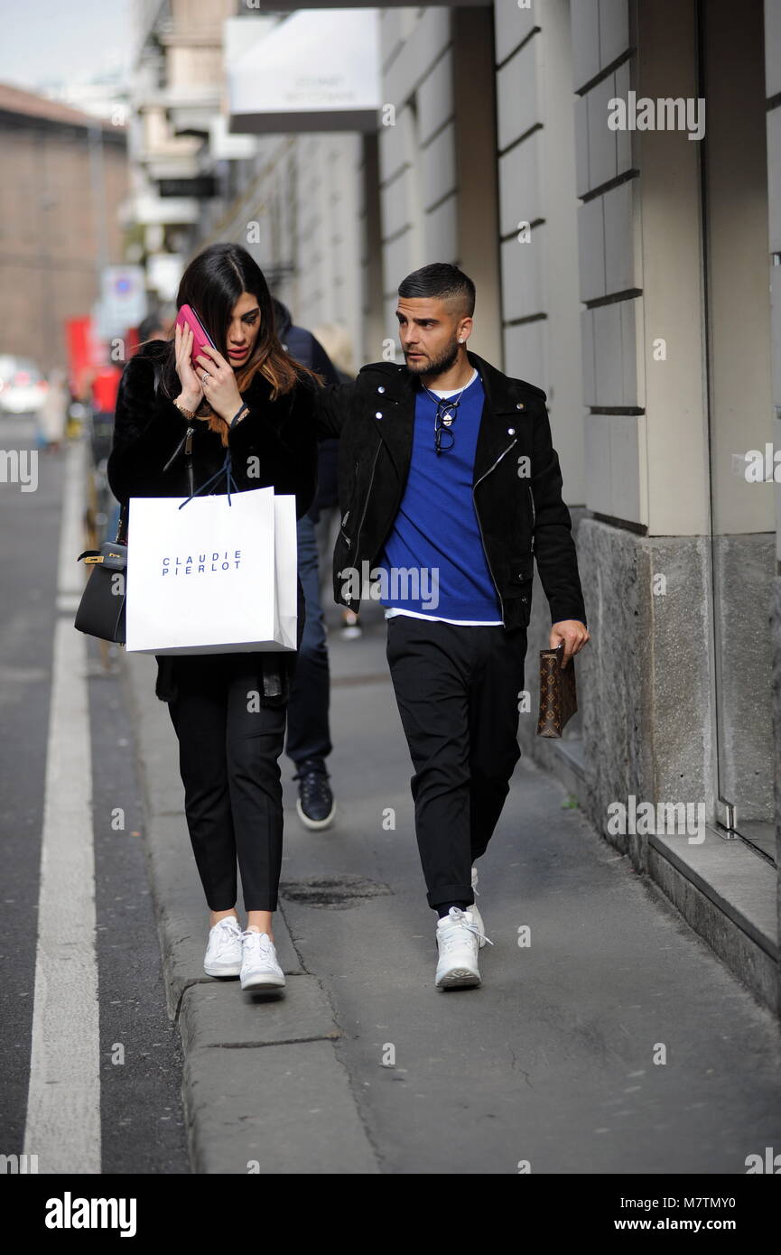 Milan, Lorenzo Insigne shopping in the center with his wife Genoveffa ...