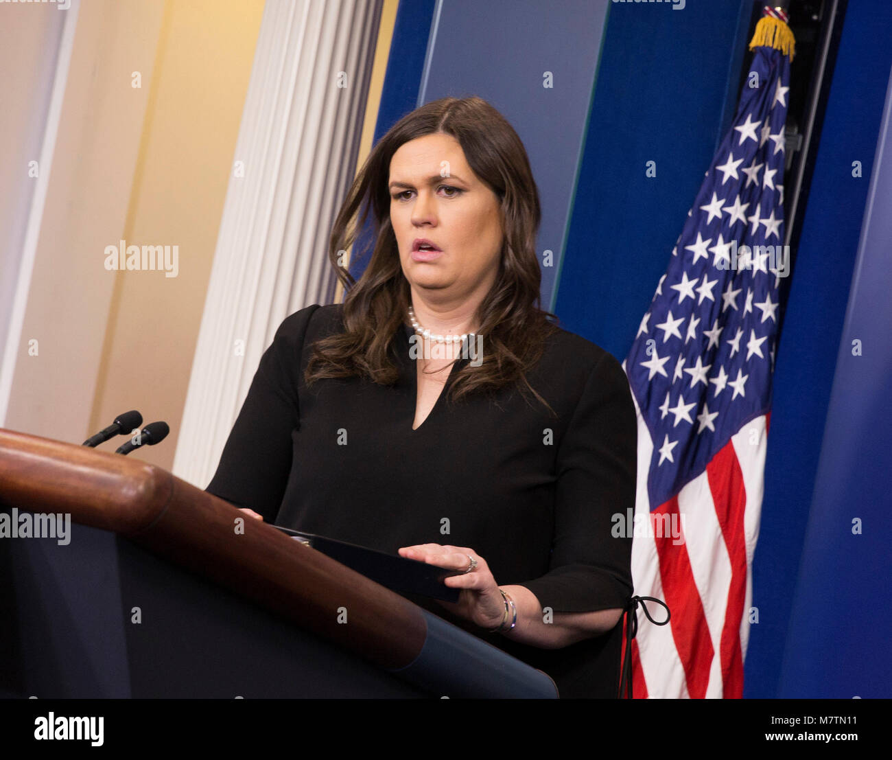 Sarah sanders hi-res stock photography and images - Alamy