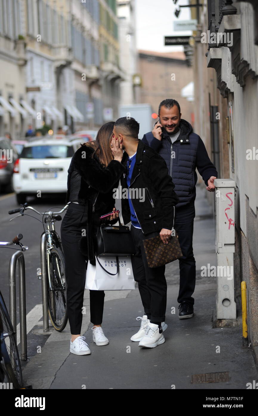 Milan, Lorenzo Insigne shopping in the center with his wife Genoveffa ...