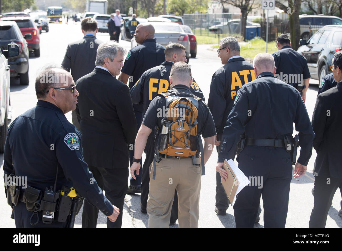 Agents from the FBI and Bureau of Alcohol, Tobacco and Firearms (ATF ...