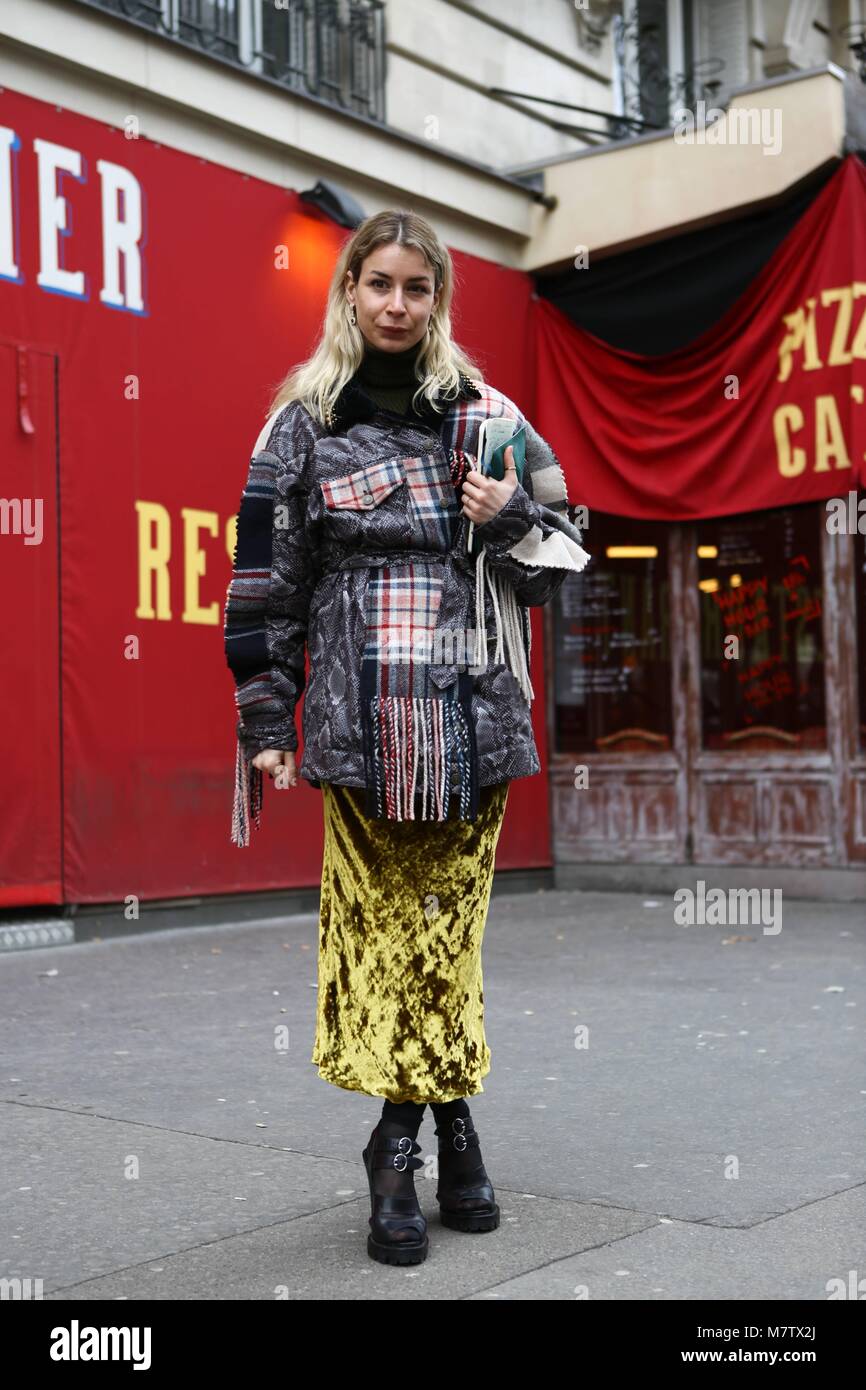 Ombre heels hi-res stock photography and images - Alamy