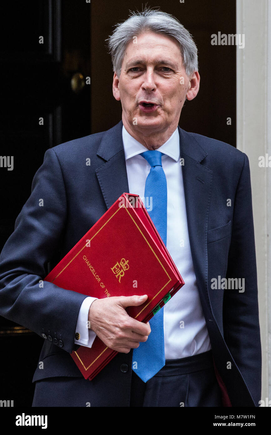 Philip hammond spring statement commons hi-res stock photography and ...