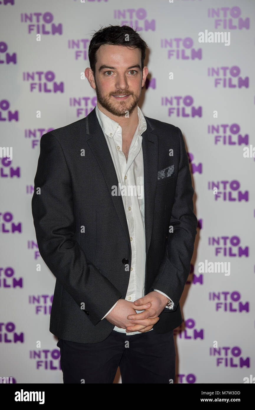 Actor kevin guthrie hi-res stock photography and images - Alamy