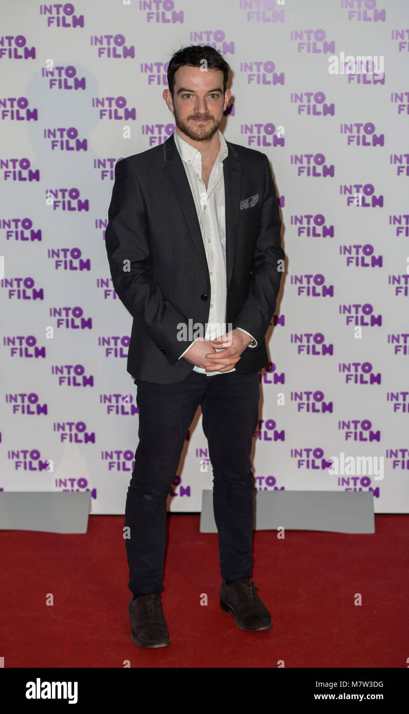 Actor kevin guthrie hi-res stock photography and images - Alamy