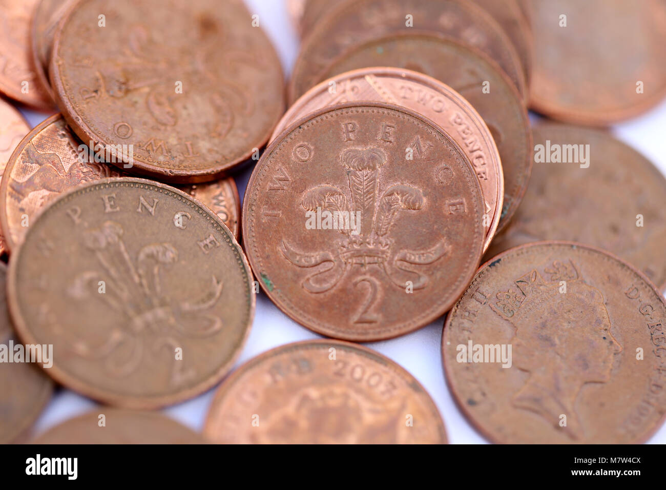 Philip Hammond has suggested that 1p and 2p coins and £50 notes could ...
