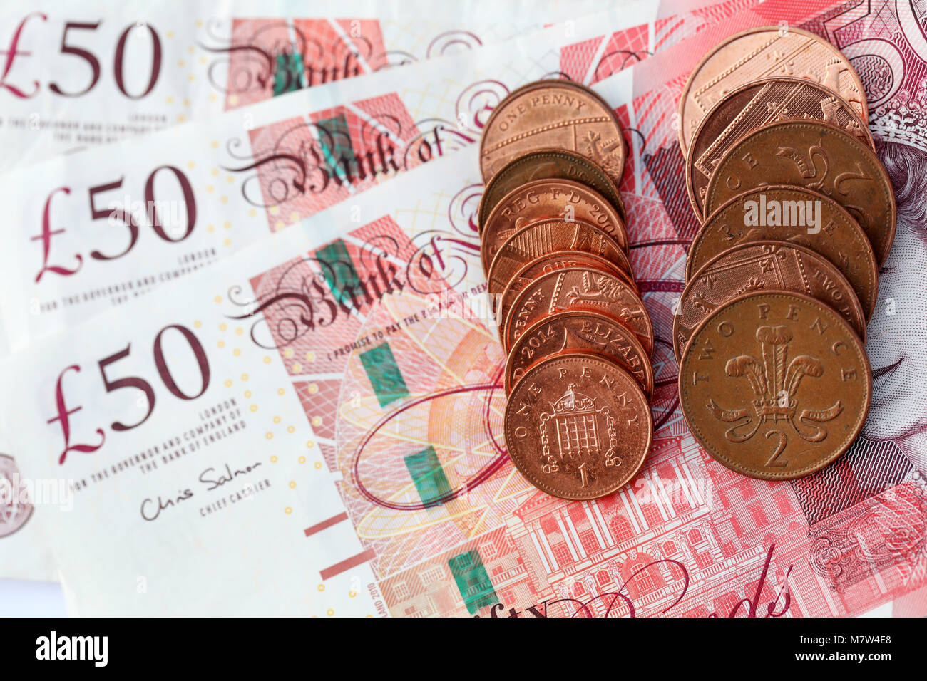 Philip Hammond has suggested that 1p and 2p coins and £50 notes could ...