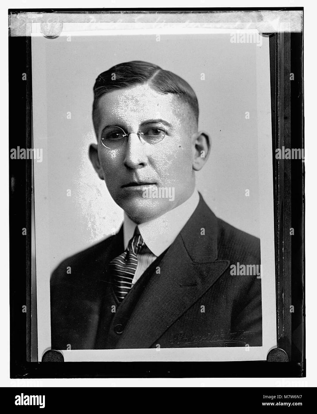 This portrait features Mell G. Underwood of Ohio, offering a glimpse ...