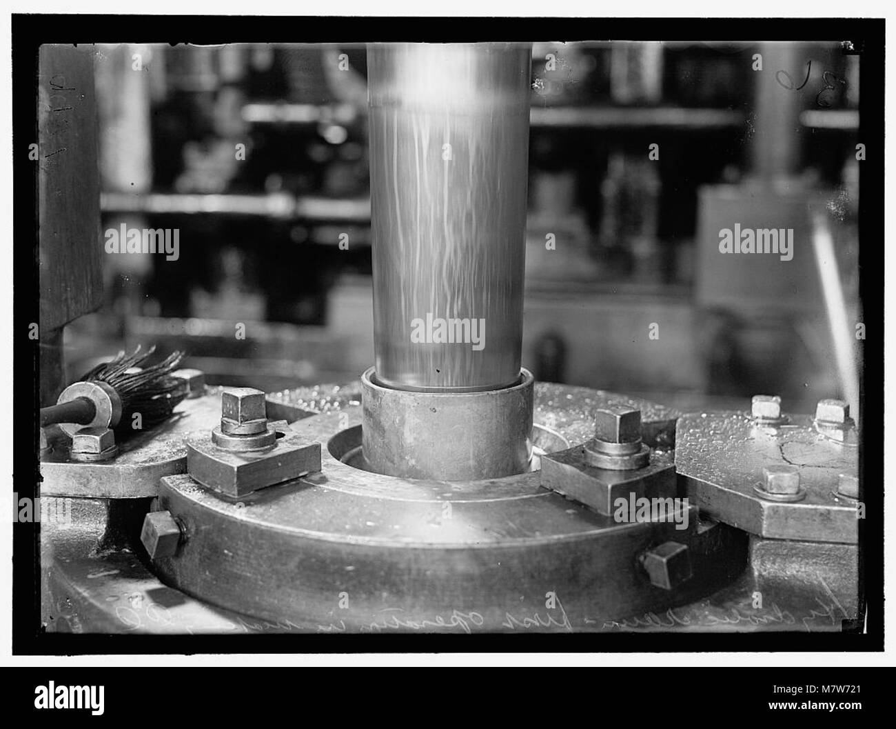 An image showing a hydraulic ram used at the U.S. Navy Yard in ...