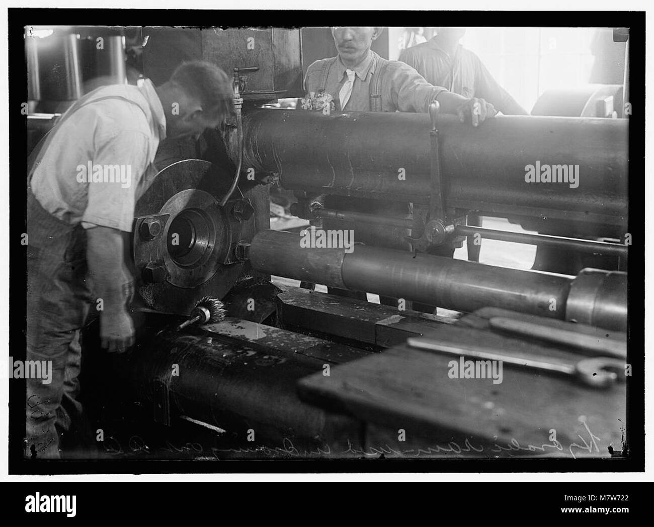 A historical image of the Hydraulic Ram at the U.S. Navy Yard in ...