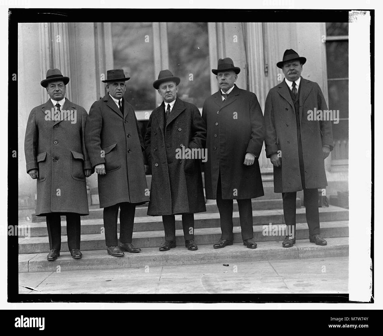 A photograph of officers of the organization R(...), capturing their ...