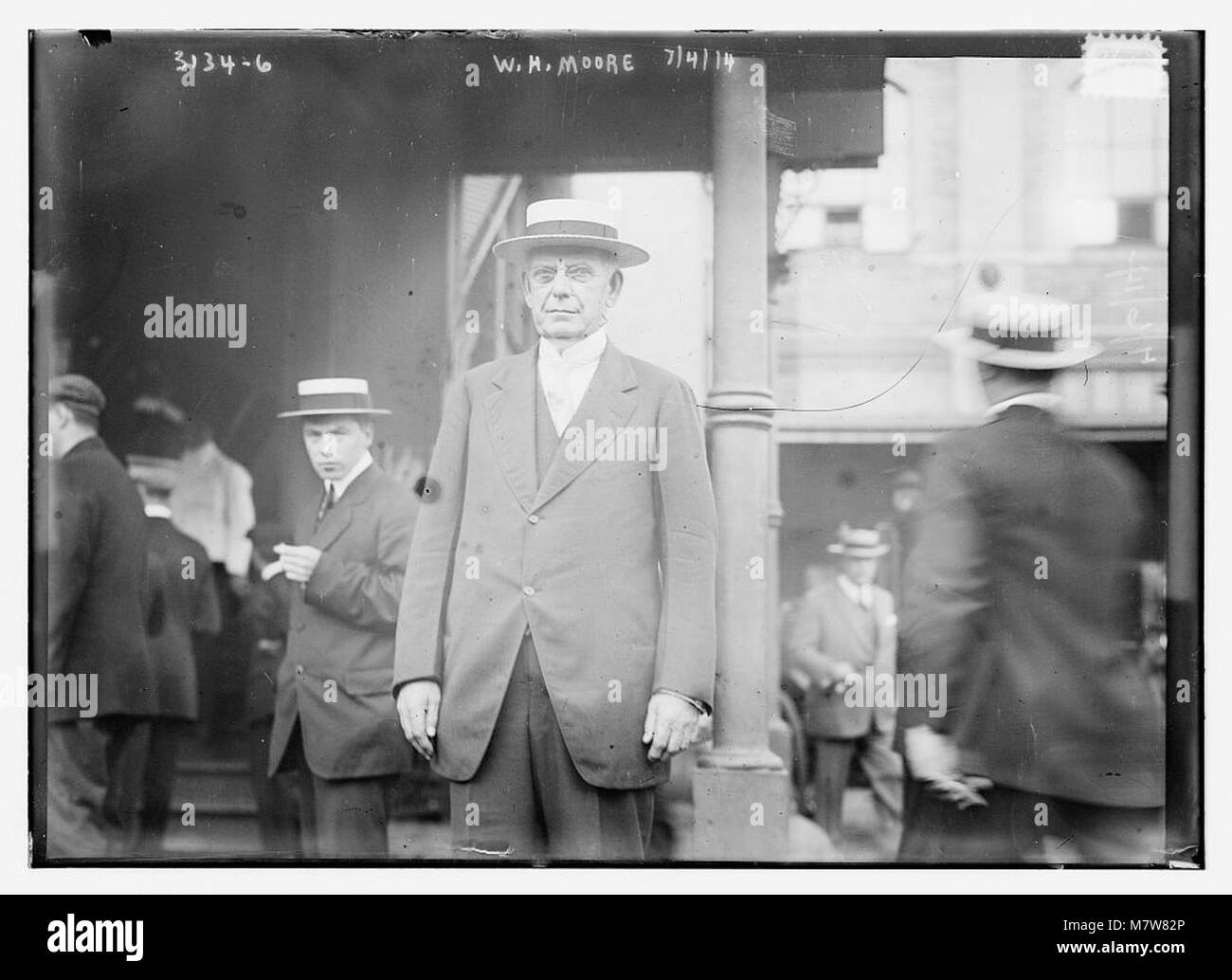 W h moore hi-res stock photography and images - Alamy