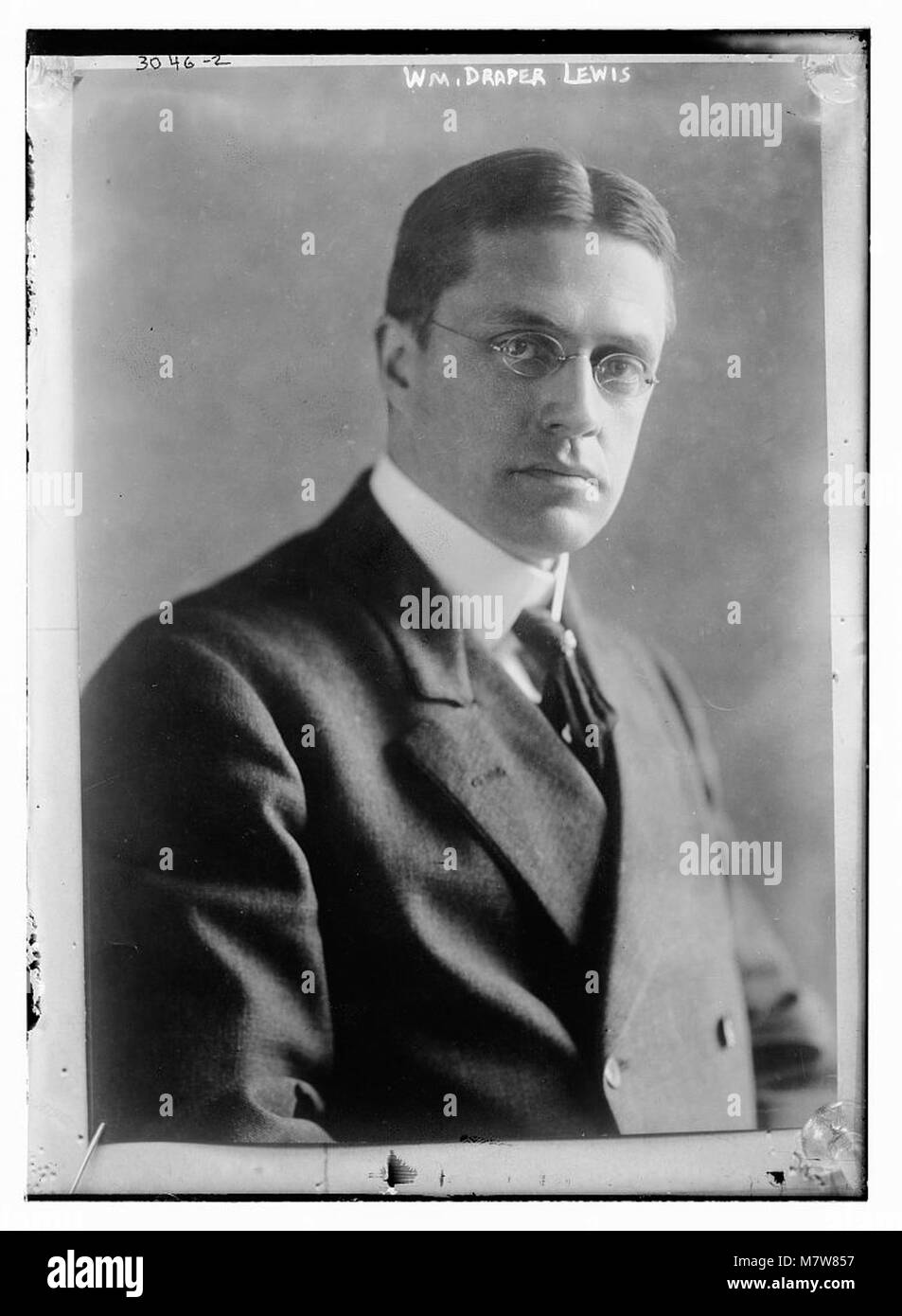 Lewis draper hi-res stock photography and images - Alamy