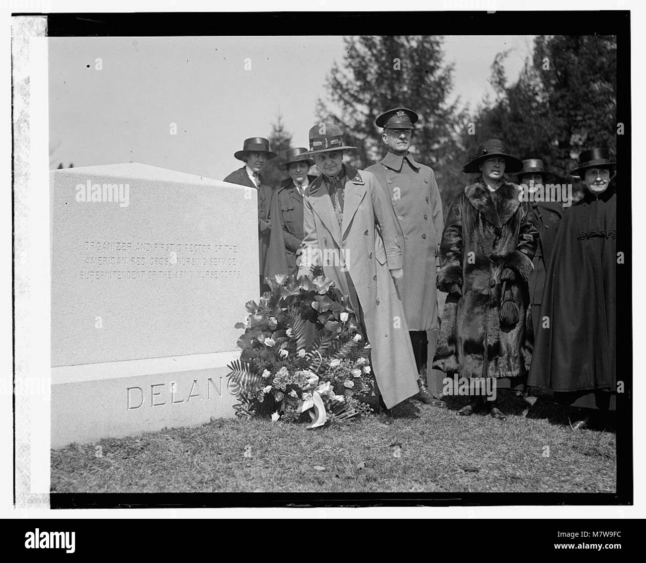 Female military british hi-res stock photography and images - Alamy
