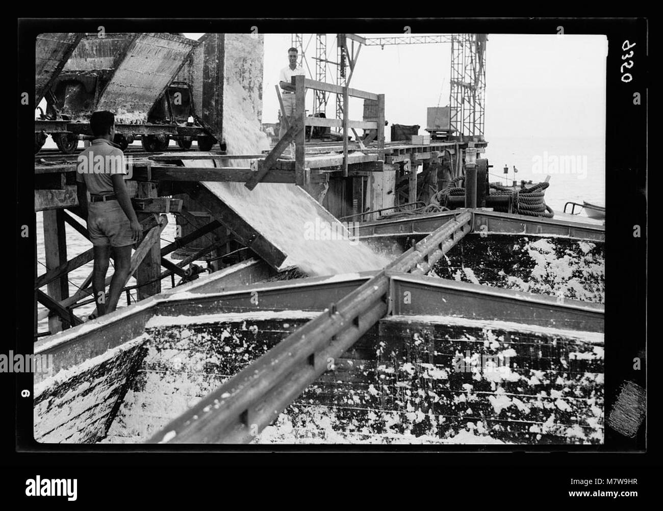 Loading potash hi-res stock photography and images - Alamy