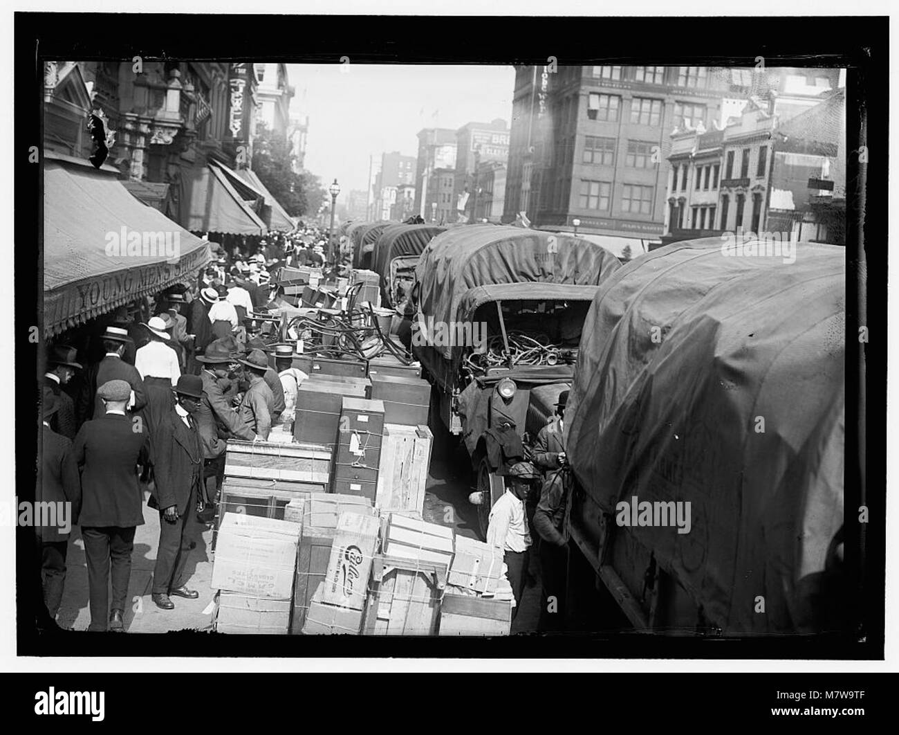 U s navy emergency response Black and White Stock Photos & Images - Alamy