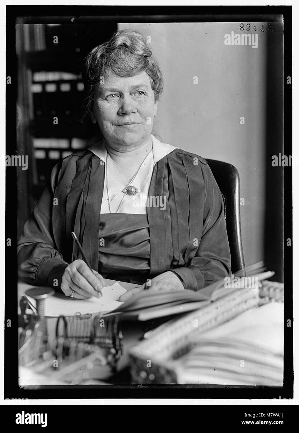 Miss fox hi-res stock photography and images - Alamy