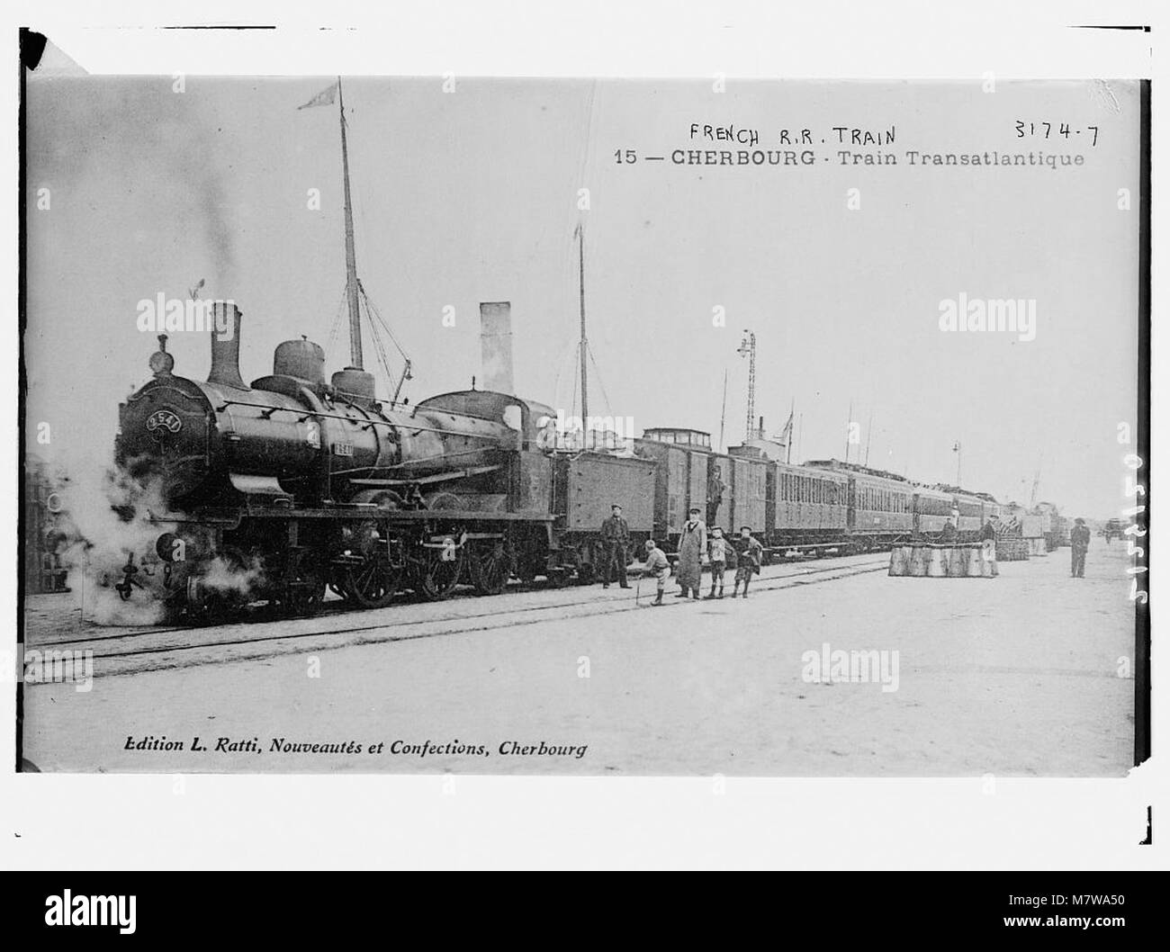 A photograph of a French railroad train in Cherbourg, highlighting the ...