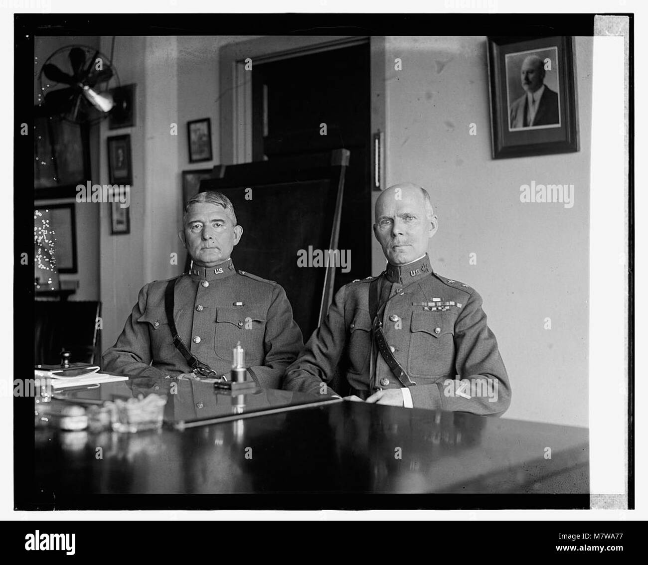 U s army command leaders Black and White Stock Photos & Images - Alamy